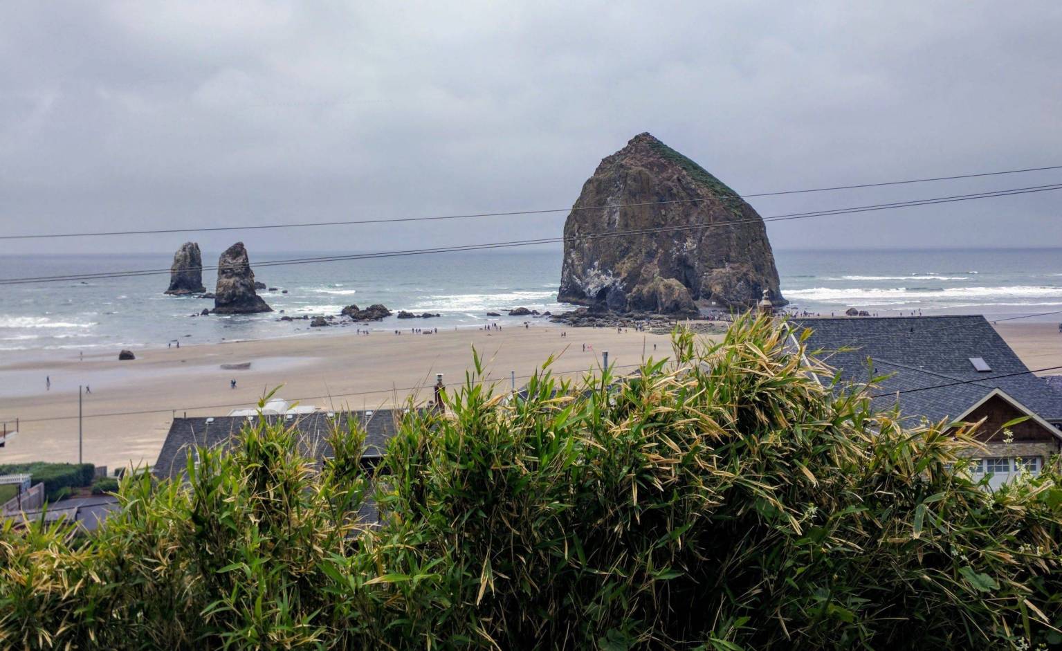 Must-see In USA: Cannon Beach. Exploring Pacific Coast - Grazy Goat
