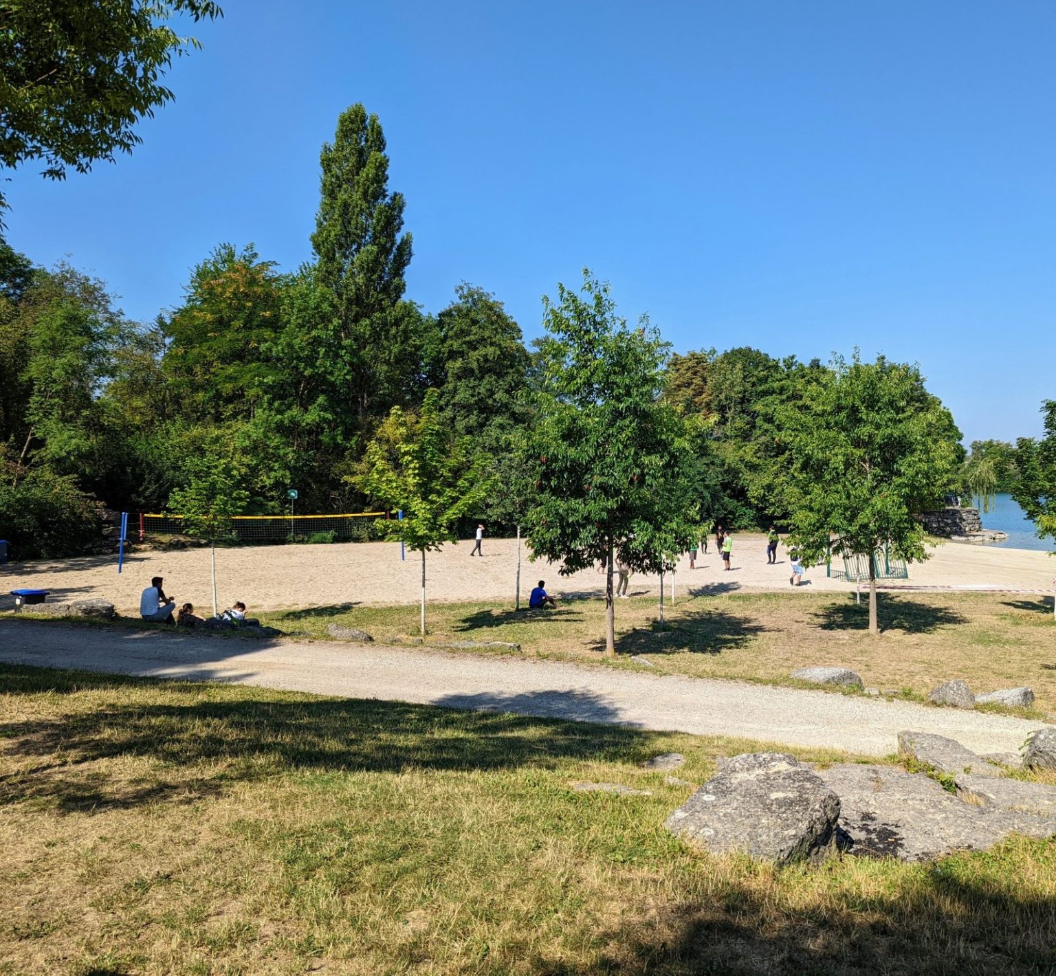 Swimming in Strasbourg: Lake Baggersee, a hidden gem in the city ...